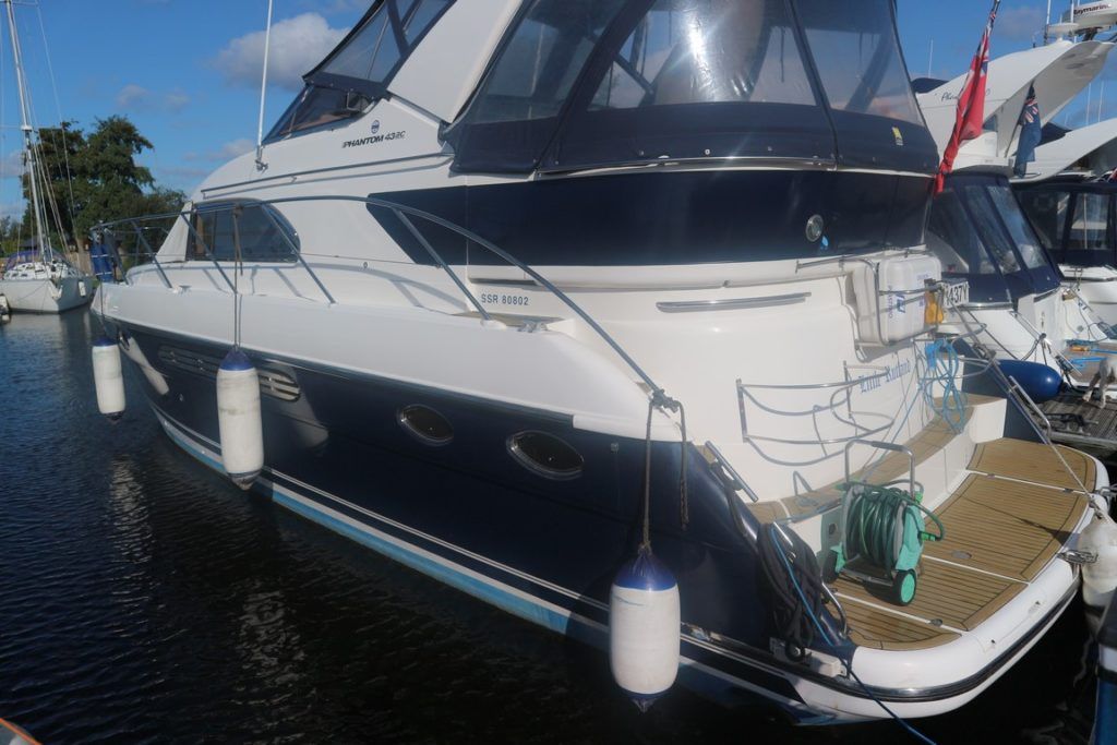 Fairline Phantom 43AC For Sale | Norfolk Yacht Agency | NYB2503