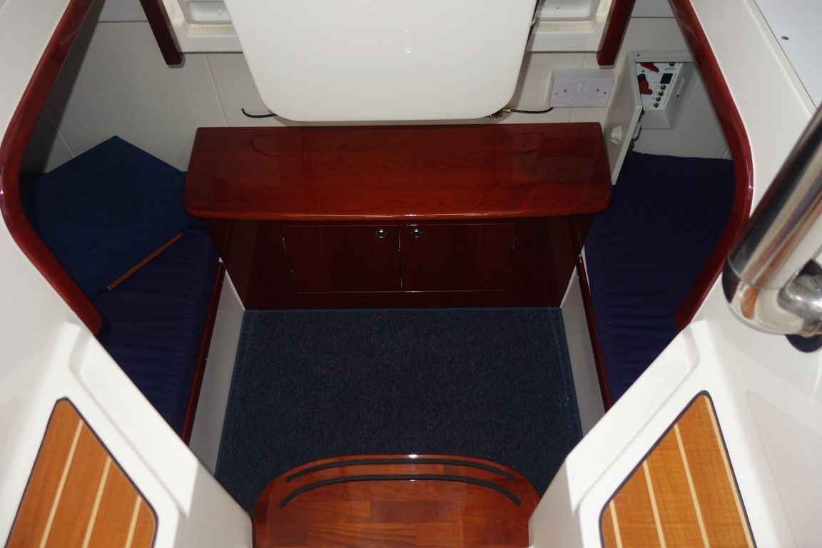 Aquador 28C For Sale | Norfolk Yacht Agency | NYB2154