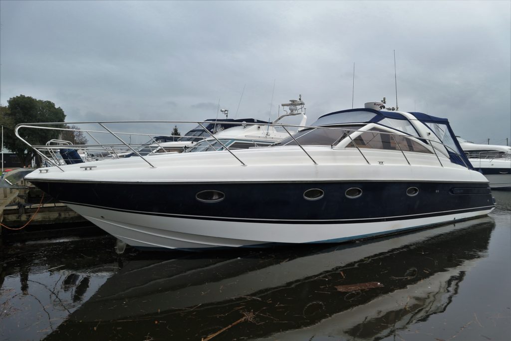 Princess V42 For Sale | Norfolk Yacht Agency | NYB58256