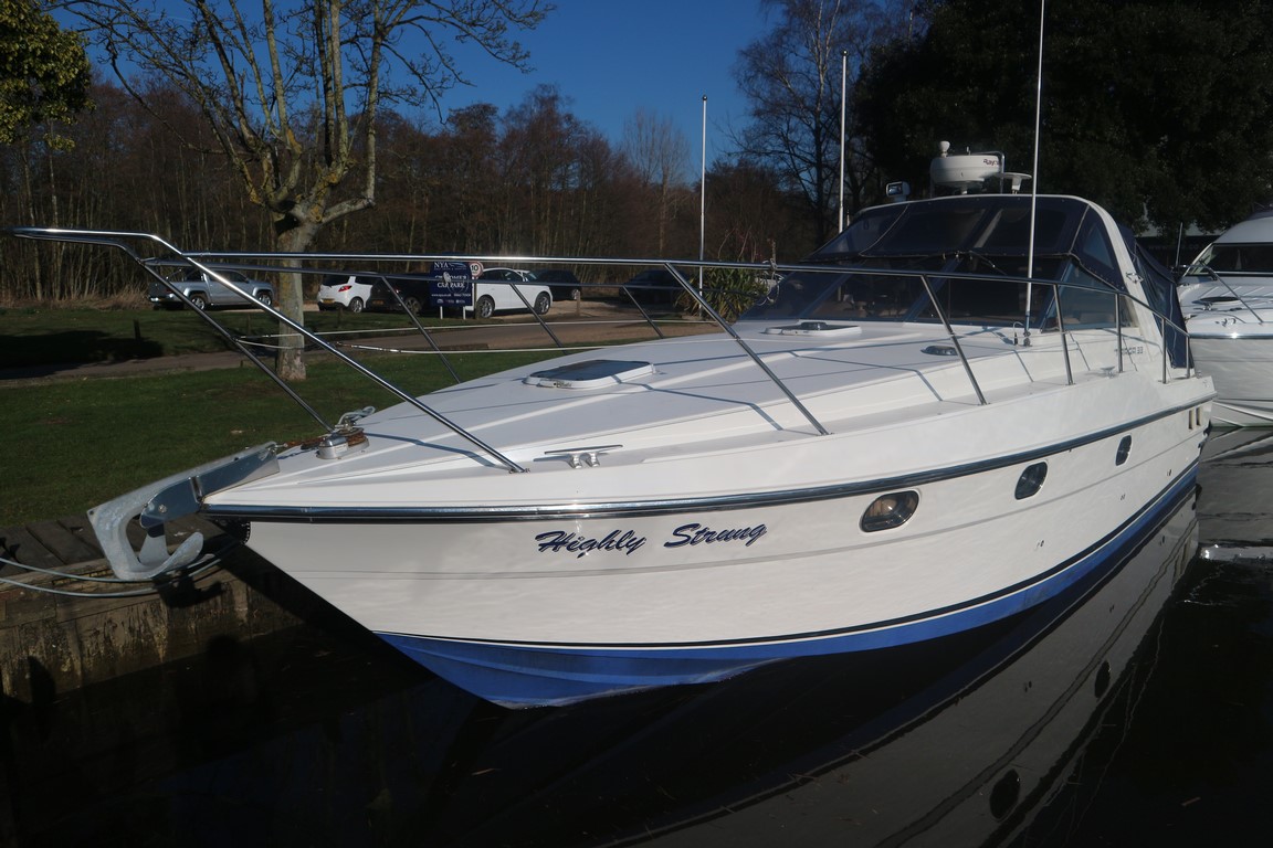 Fairline Targa 33 For Sale | Norfolk Yacht Agency | NYB71442