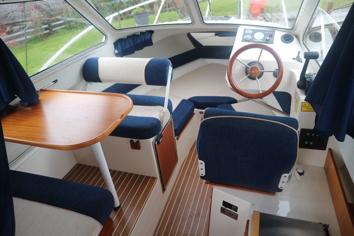 Bella 703 For Sale | Norfolk Yacht Agency | NYB71661
