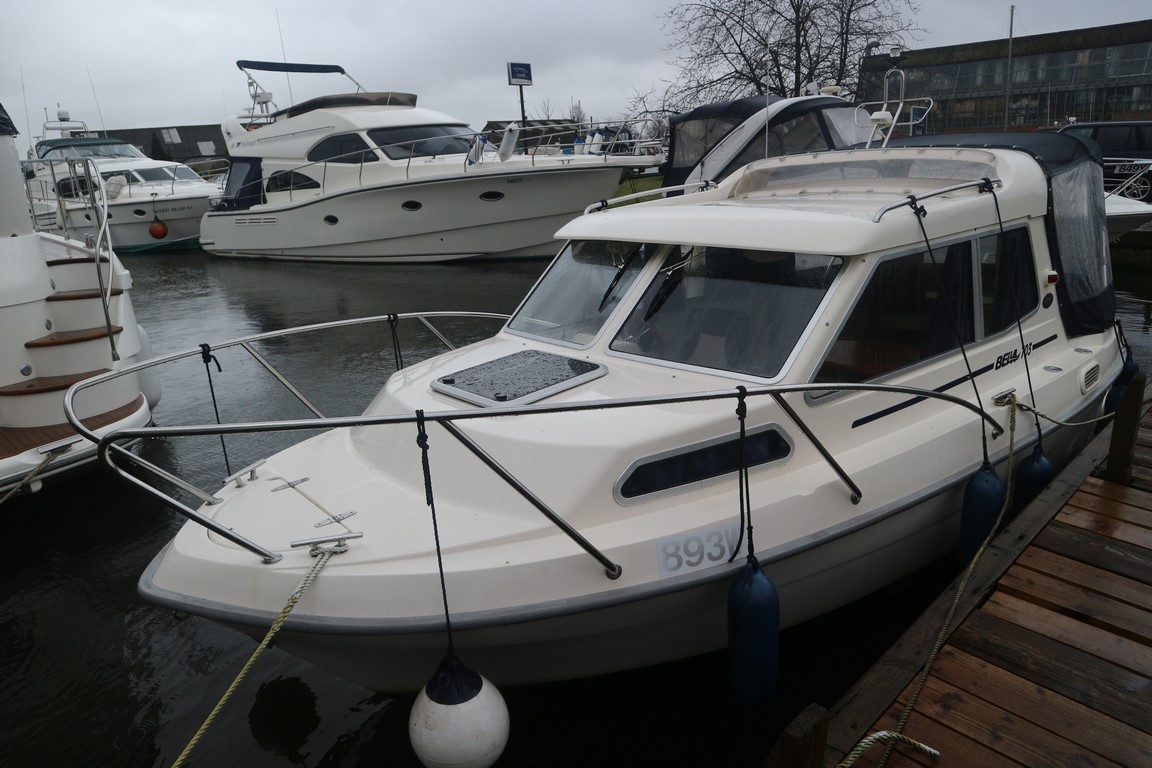 Bella 703 For Sale | Norfolk Yacht Agency | NYB71661