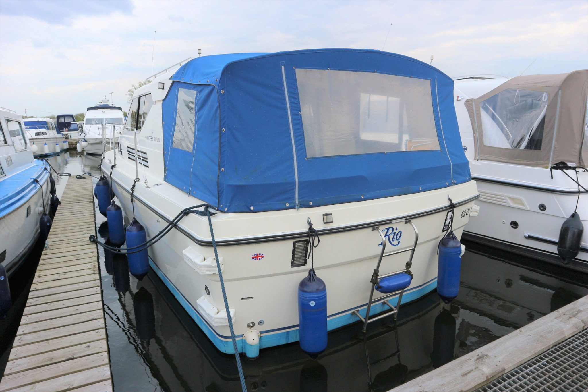 Princess 30 DS For Sale | Norfolk Yacht Agency | NYH73453