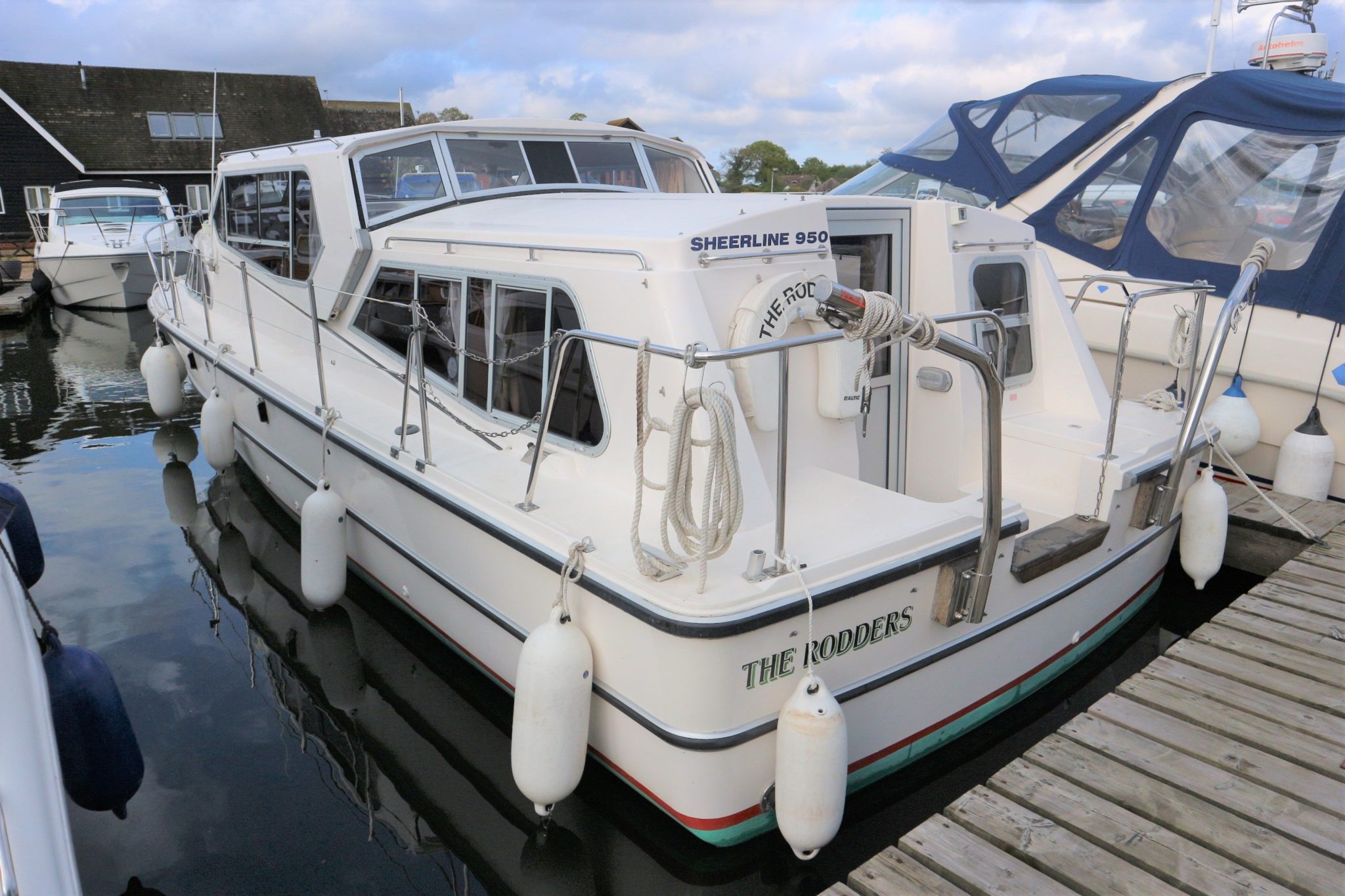 Sheerline 950 For Sale | Norfolk Yacht Agency | NYH73656