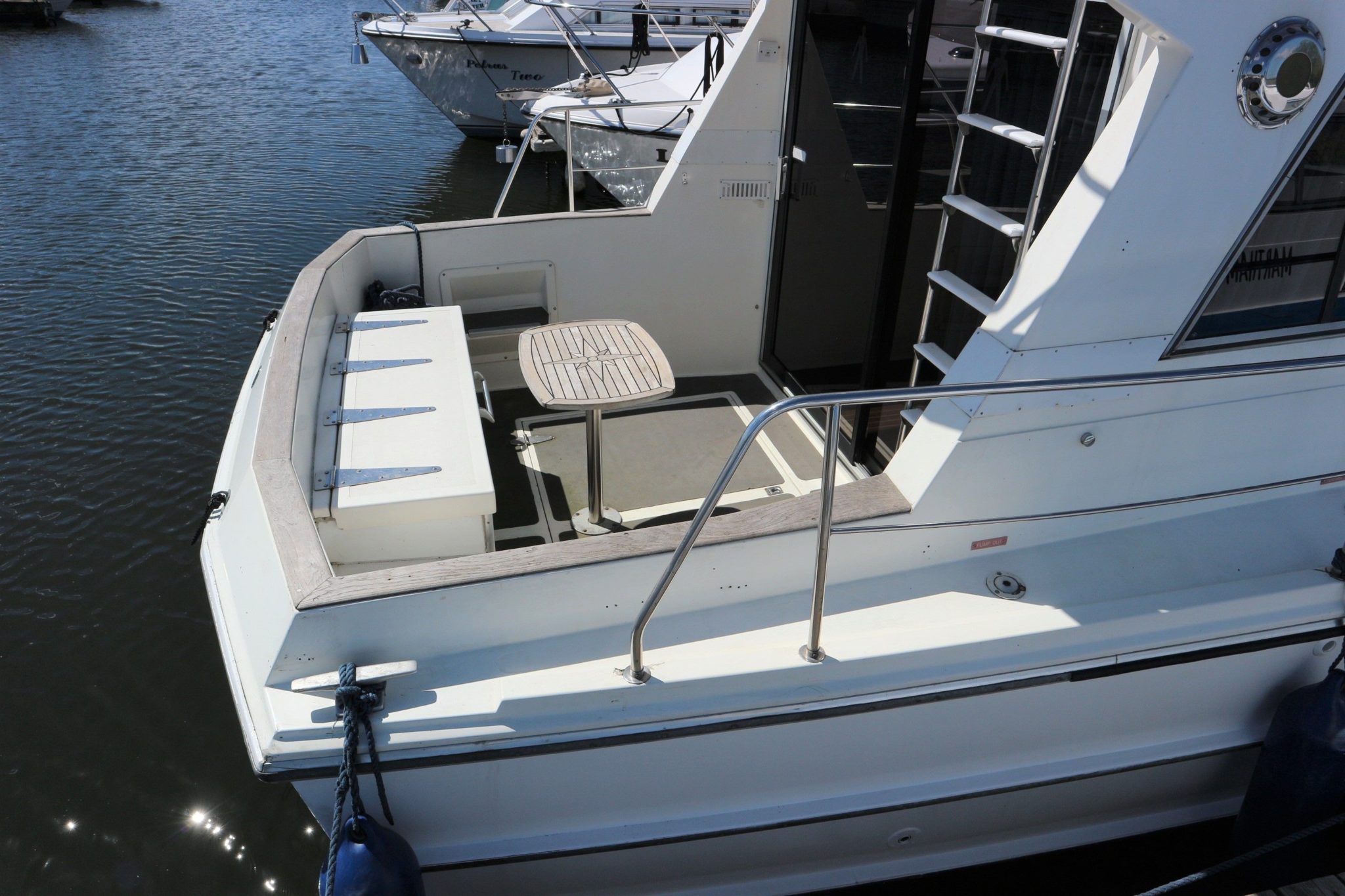 Broom 35 Sedan For Sale | Norfolk Yacht Agency | NYH73754