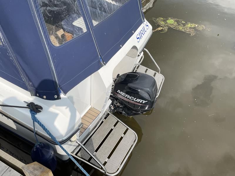 Viking 255 Wide Beam For Sale | Norfolk Yacht Agency | NYH75060