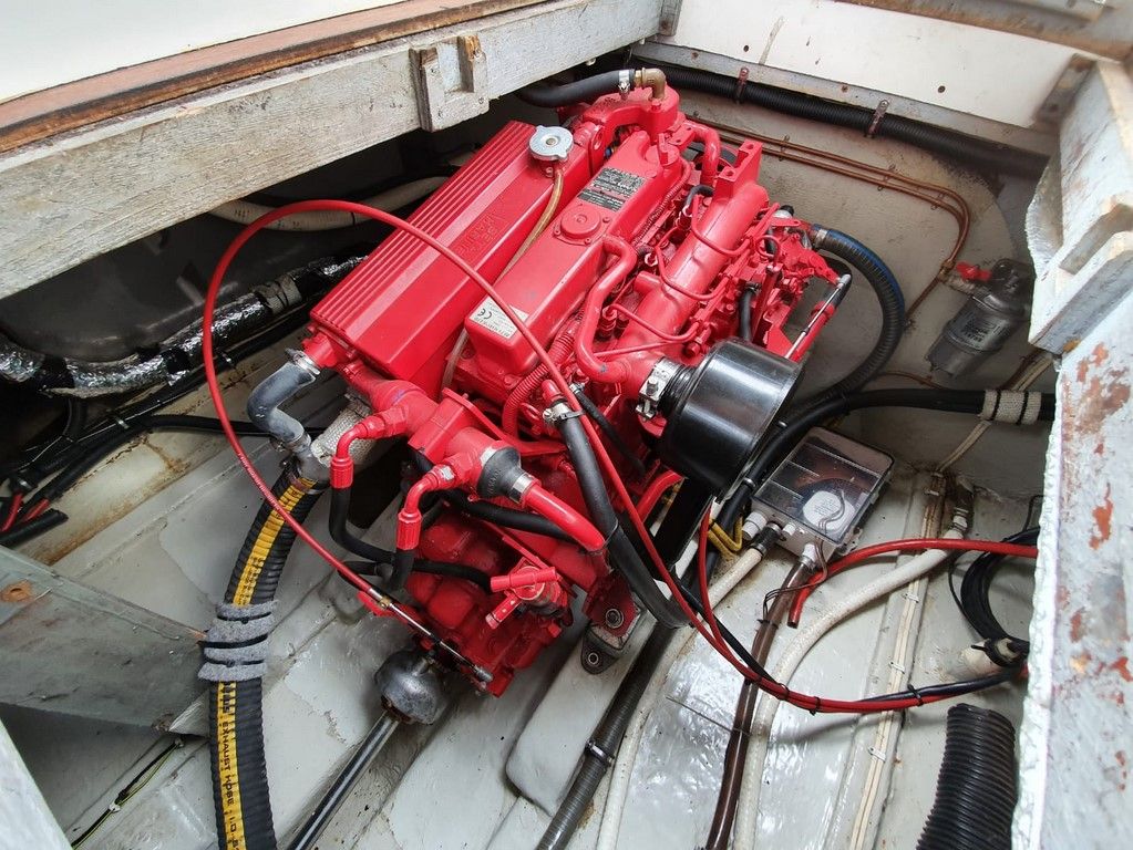 Seamaster 820 For Sale | Norfolk Yacht Agency | NYB88425