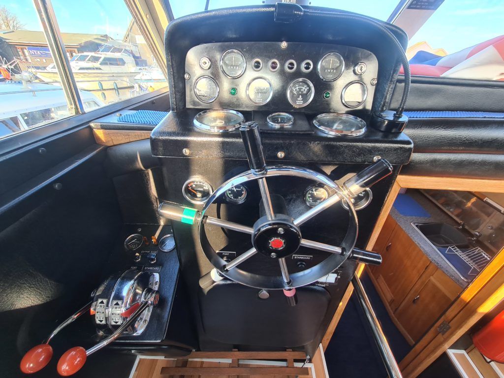 Freeman 32 MKII For Sale | Norfolk Yacht Agency | NYH105166