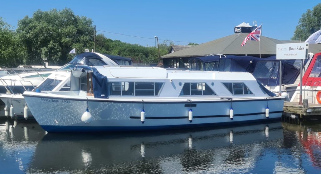 DAWNCRAFT DC30 For Sale | Norfolk Yacht Agency | NYH109191