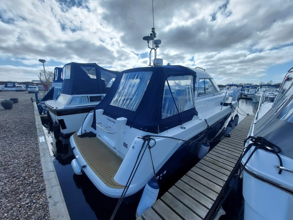 Hardy Seawings / Barnes Royale 305 For Sale | Norfolk Yacht Agency ...