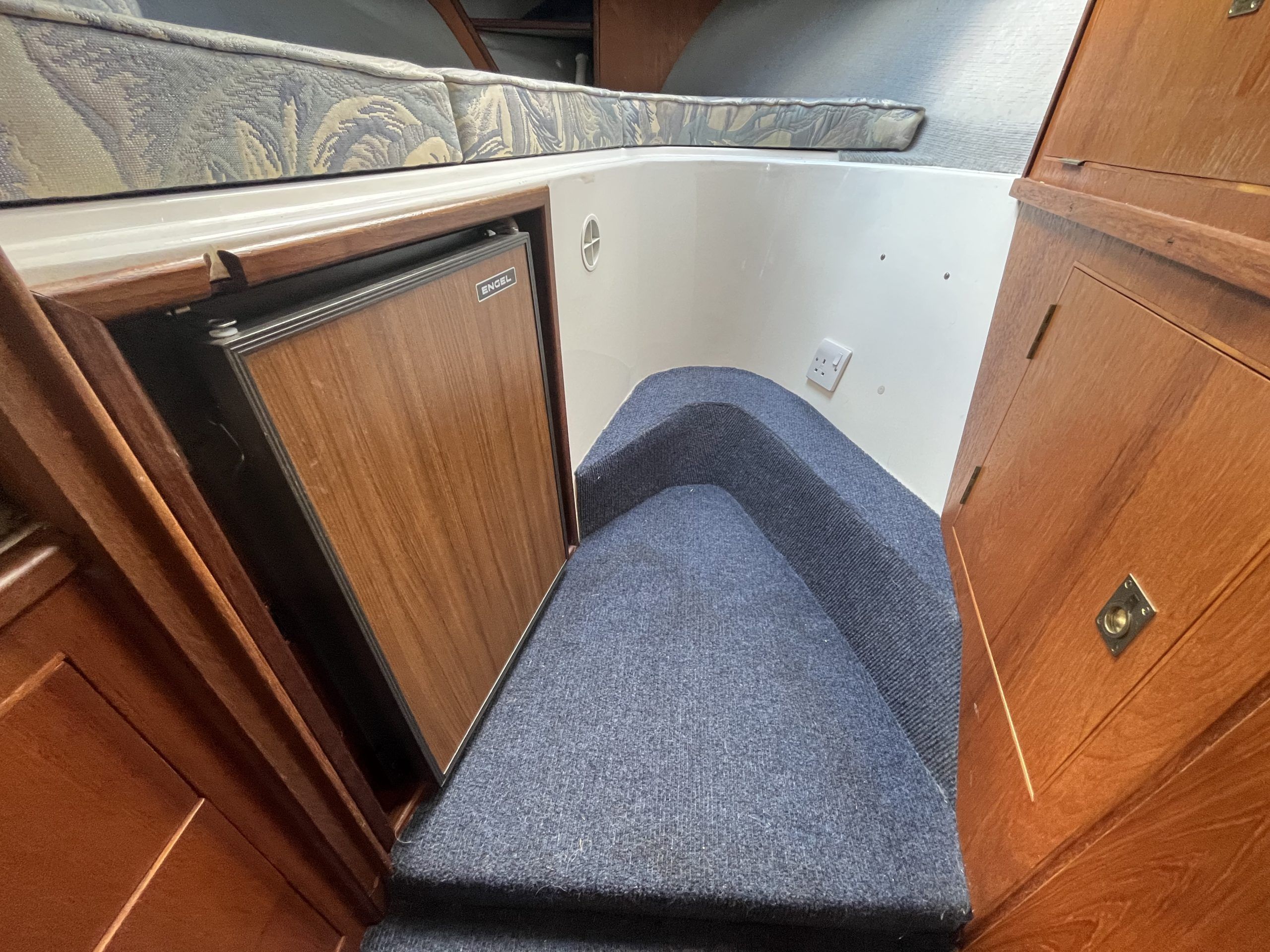 Viking 26 Widebeam For Sale | Norfolk Yacht Agency | NYB121781