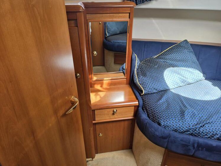 Broom 42CL For Sale | Norfolk Yacht Agency | NYB139809