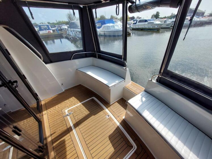 Funnell 37 Sedan For Sale | Norfolk Yacht Agency | NYH142987