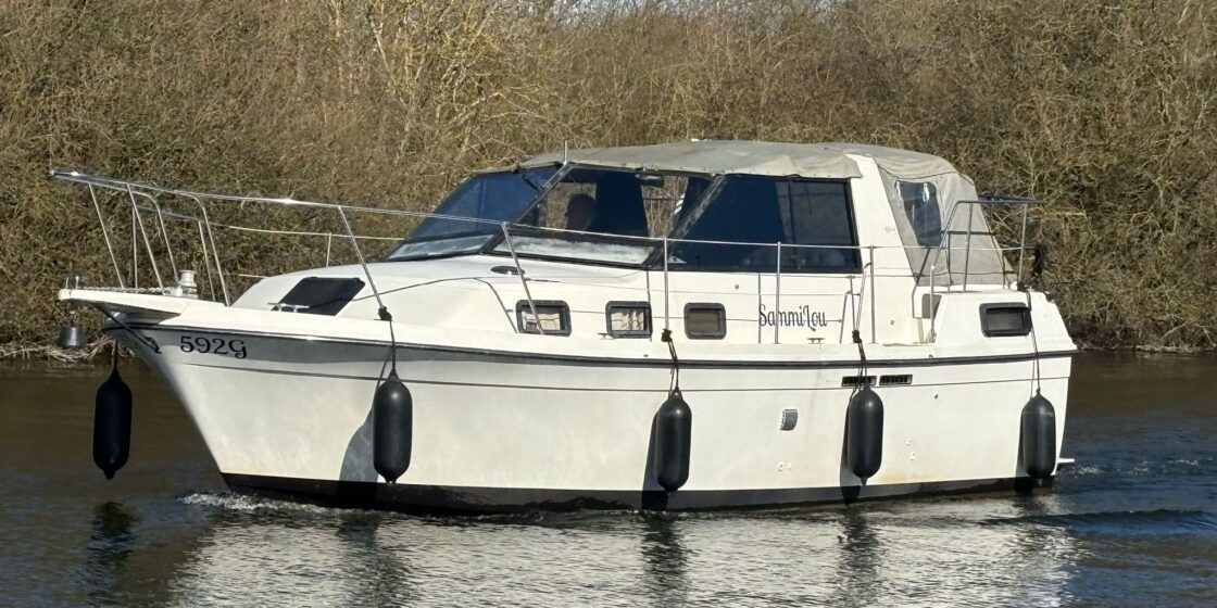 CARVER 28 RIVIERA For Sale | Norfolk Yacht Agency | NYH150688