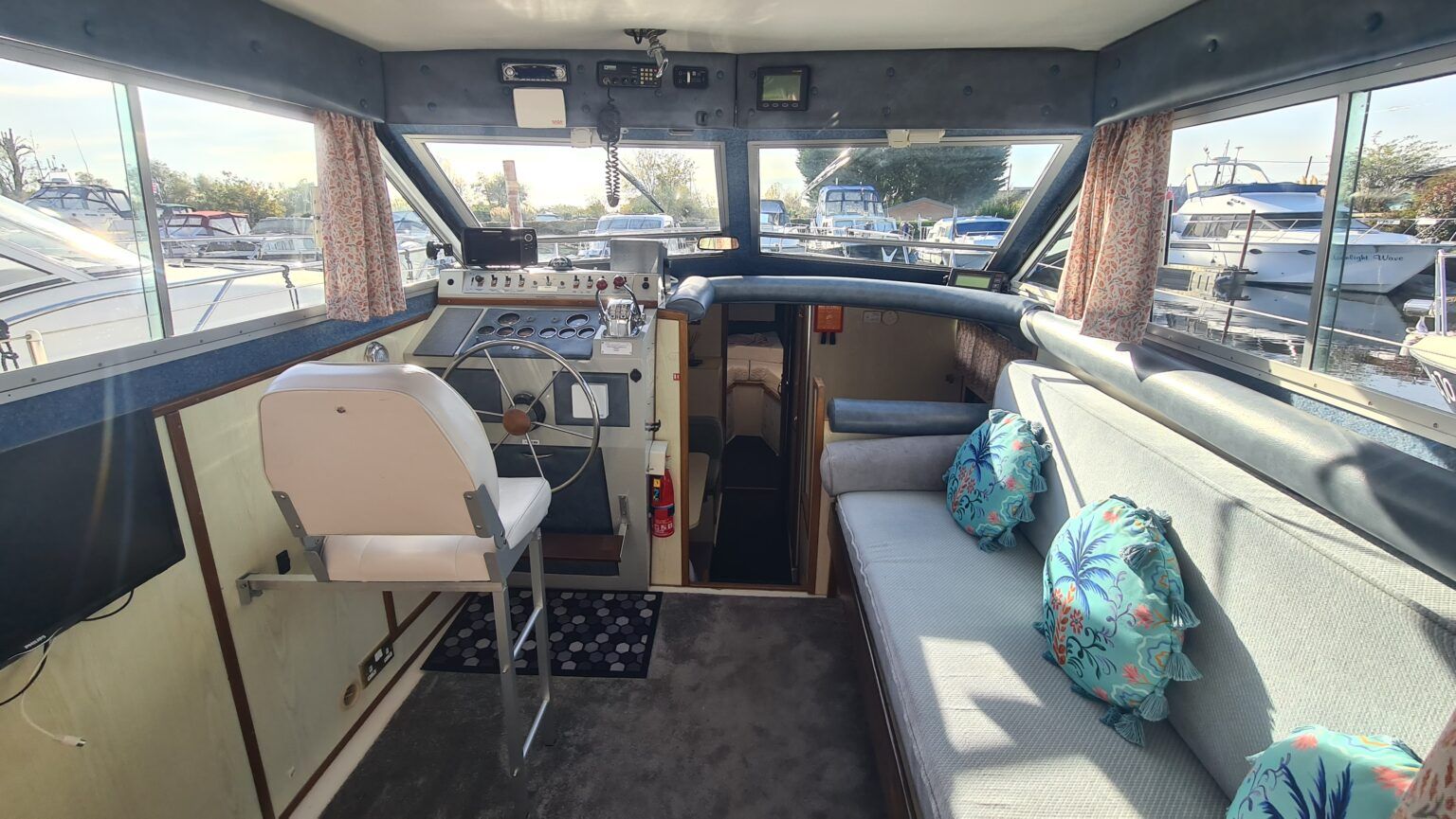 Princess 33 For Sale | Norfolk Yacht Agency | NYB161625