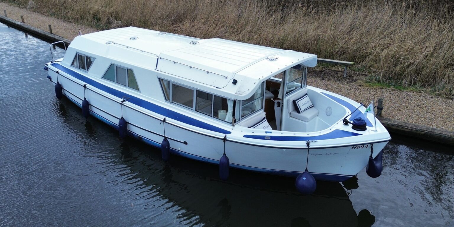 Dawncraft DC30 For Sale | Norfolk Yacht Agency | NYH166059